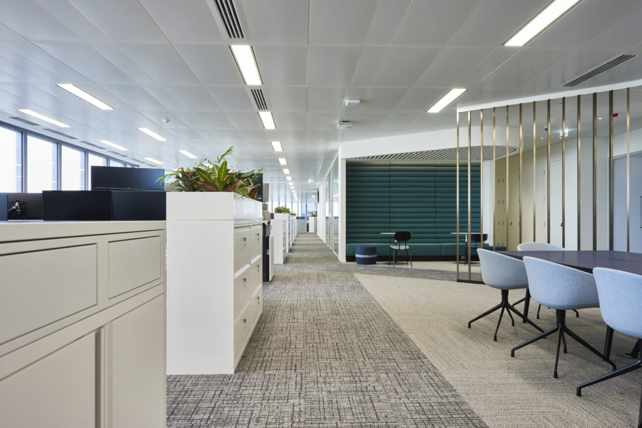 AXA IM at 22 Bishopsgate - 8build